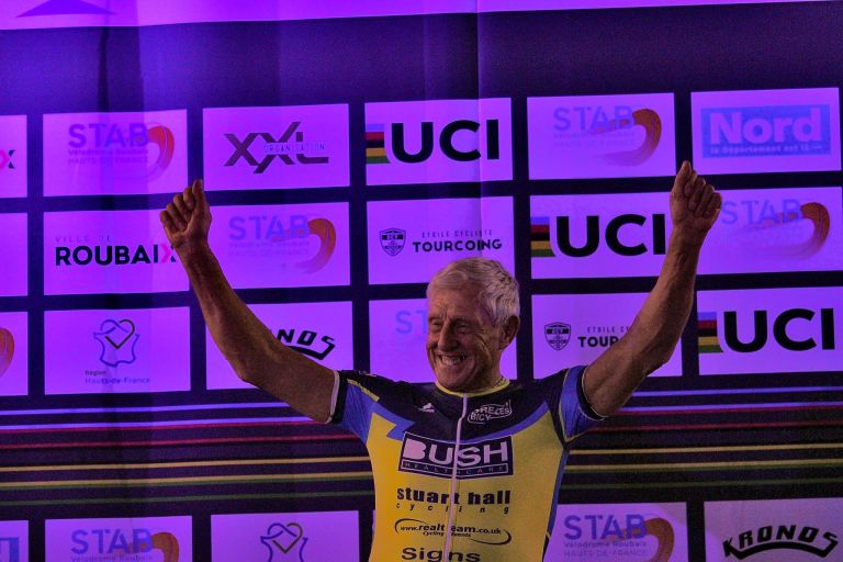 Cyclisme sur piste : Qui est Geoff Cooke, ce coureur sacré champion du ...